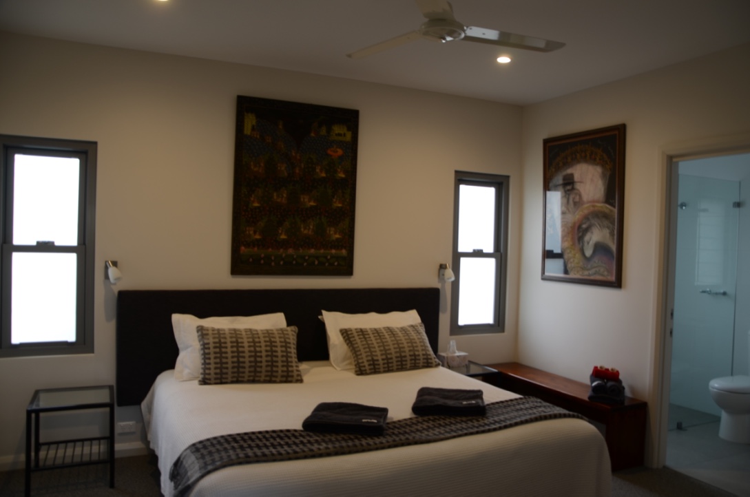 Accommodation - The River House - Stunning Rooms - Bingara